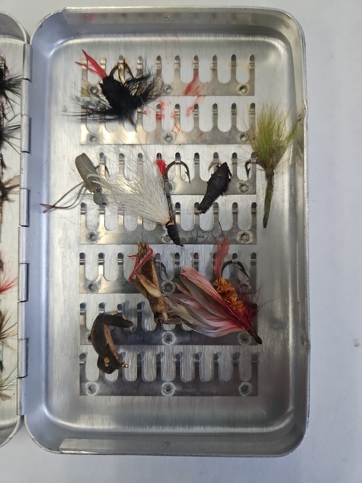 Perrine Fly Fishing Box #96 Case With Over 50+ Flies | eBay