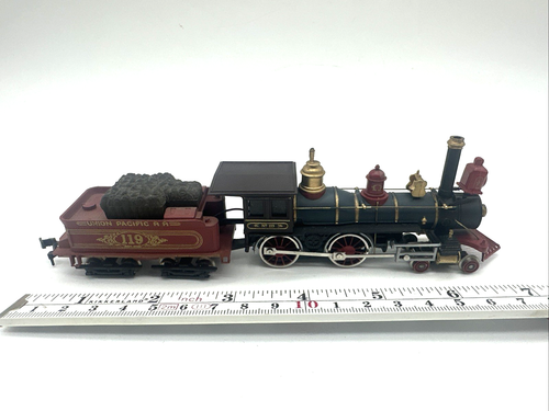 Bachmann HO Scale American 4-4-0 Steam Locomotive Union Pacific #119 ...