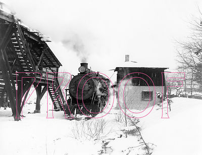 East Broad Top (EBT) Engine 16 at Robertsdale Water Tower / Coal Tower ...
