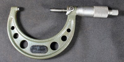 Micrometers - Micrometer With Lock