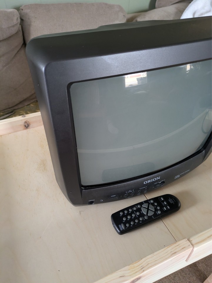 Orion TV1334A 13" CRT Television Retro Gaming AV Inputs 2003 WITH ...