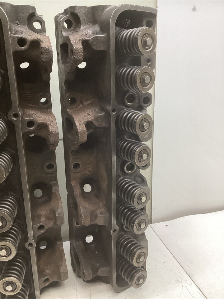 1968-1969 Ford Mustang 390 428 FE Cylinder Head Set C8AE-H DATE-8A29 ...
