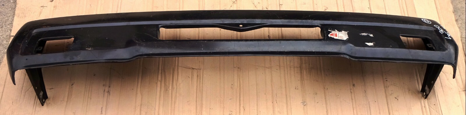 MITSUBISHI DELICA L300 MODEL 1984 85 FRONT BUMPER AFTERMARKET | eBay