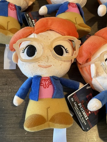 Funko Stranger Things Super Cute Plushies - Barb - Plush Figure New ...