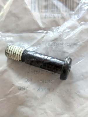 BRP #417127294 Pivot Stud Can-Am Ski Doo Skandic Summit Renegade MXZ ...