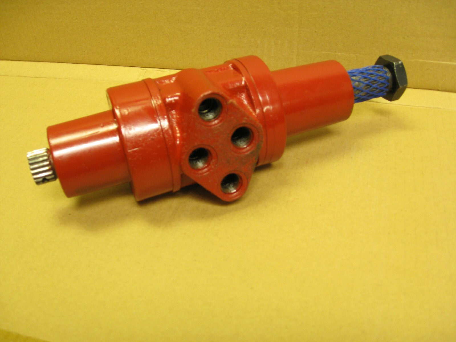 Farmall IH International Char Lynn power steering generator hand pump ...