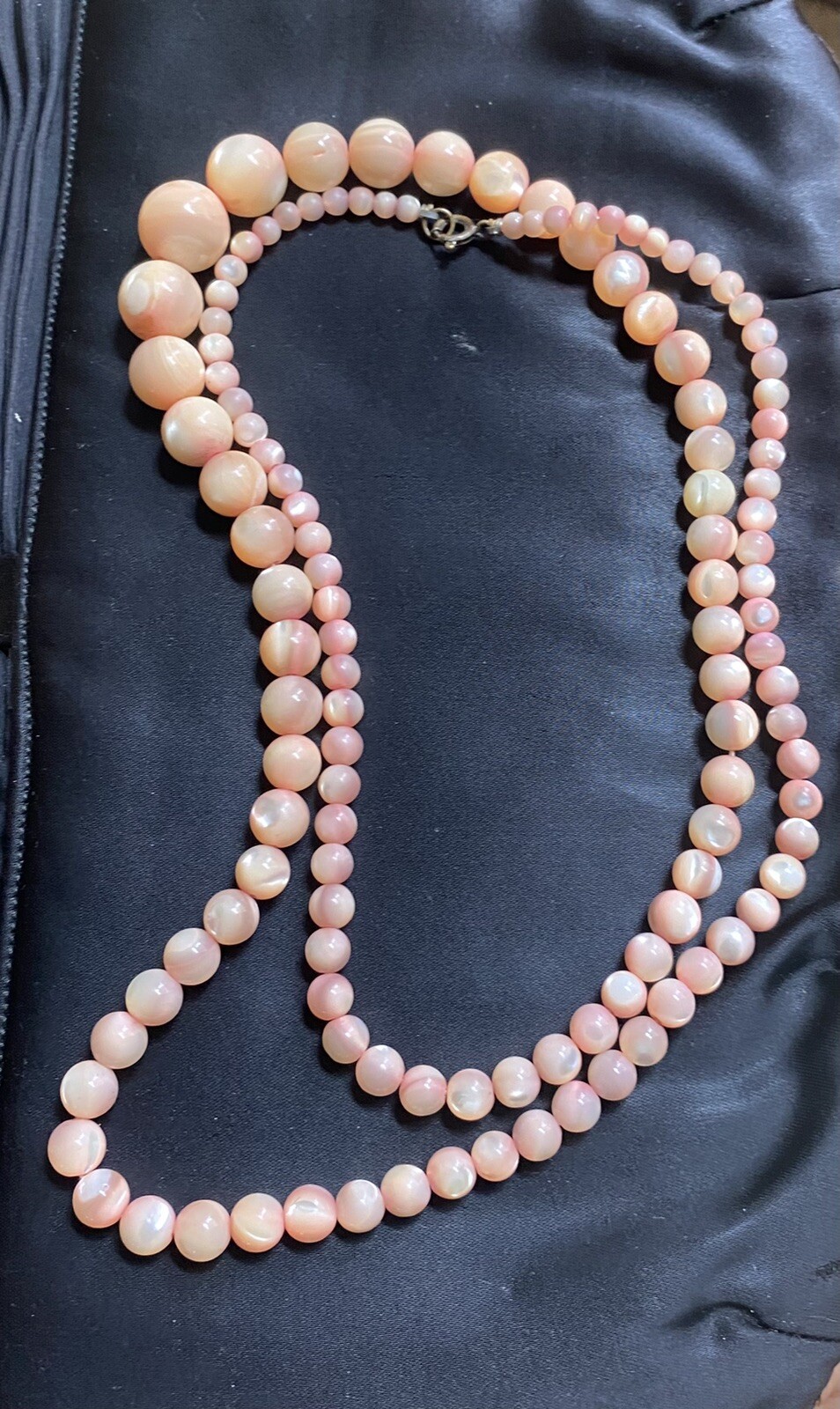 Antique Rare Find Mother Of Pearls - Gem