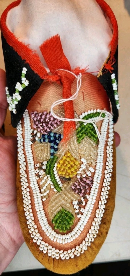 Beaded Native American Indian Arrowhead Mocassins Pow Wow #494 | eBay