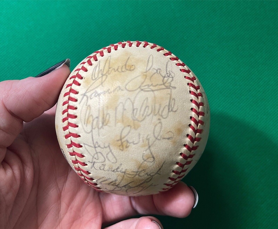 Rawlings Official Ball National League Signed Baseball Signature See ...