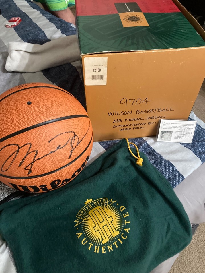Michael Jordan Signed Wilson Basketball , UDA Authenticated, Box, COA ...