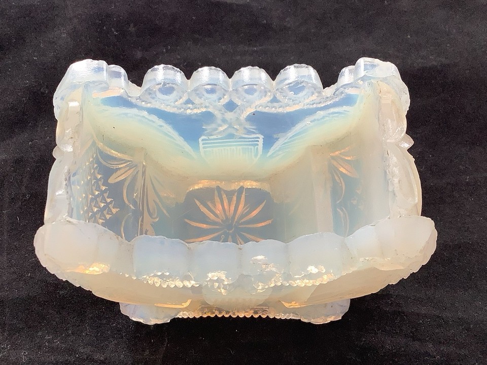Boston & Sandwich Eagle EE3a Salt Cellar Dish 1825-1850 Opalescent ...