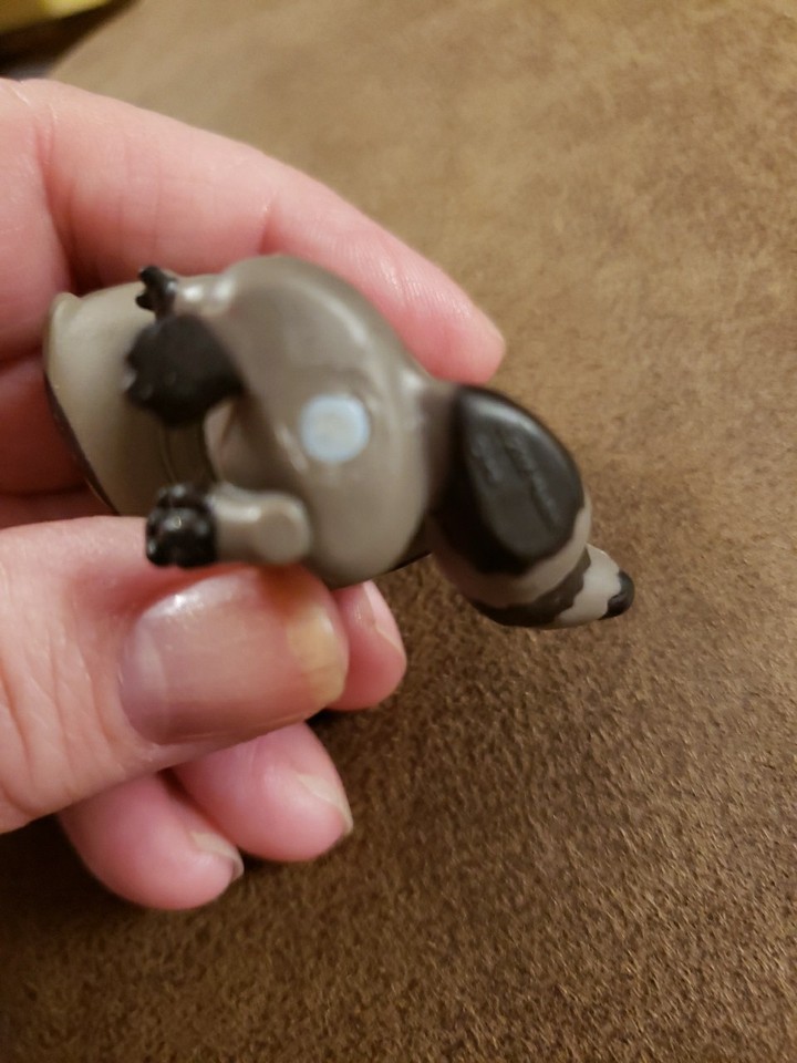 Littlest Pet Shop LPS Authentic Hasbro #450 Raccoon Green Eyes | eBay