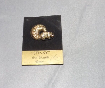 Nemo Stinky the Skunk Pin Vintage on Card Gold Tone with Rhinestones | eBay