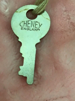 Vintage Original Cheney Key #37 England For Luggage/ Music/ Vanity Case ...