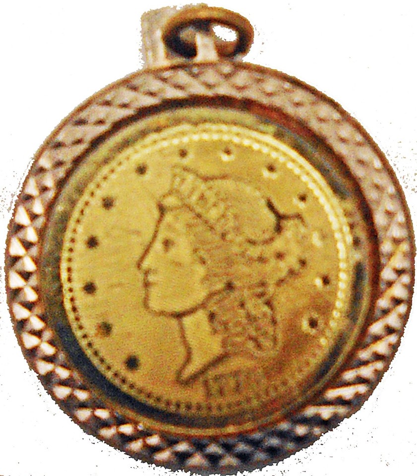 VINTAGE BICENTENNIAL 1776 20 D COIN REPLICA PENDANT NECKLACE ...