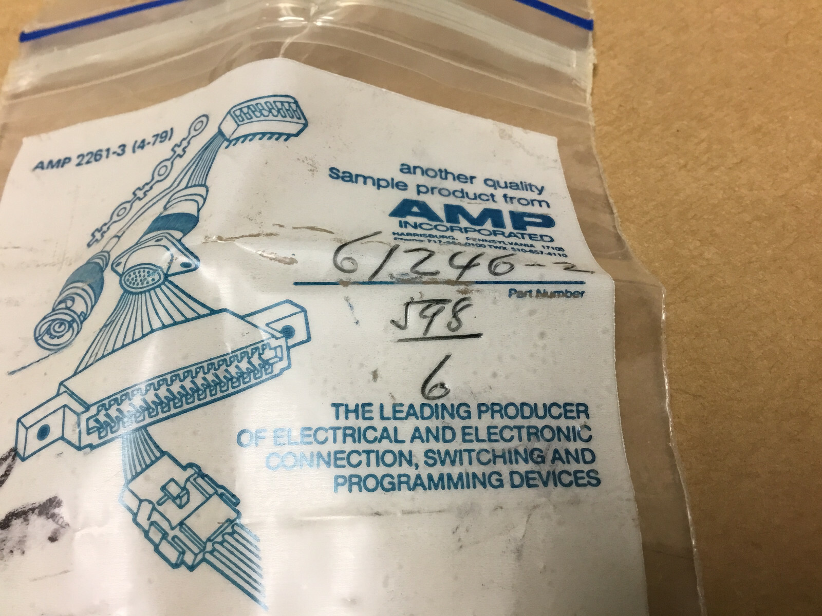 (1 PC) TYCO 61246-2 Quick Disconnect Terminal NSN# 5940-01-061-9224 | eBay