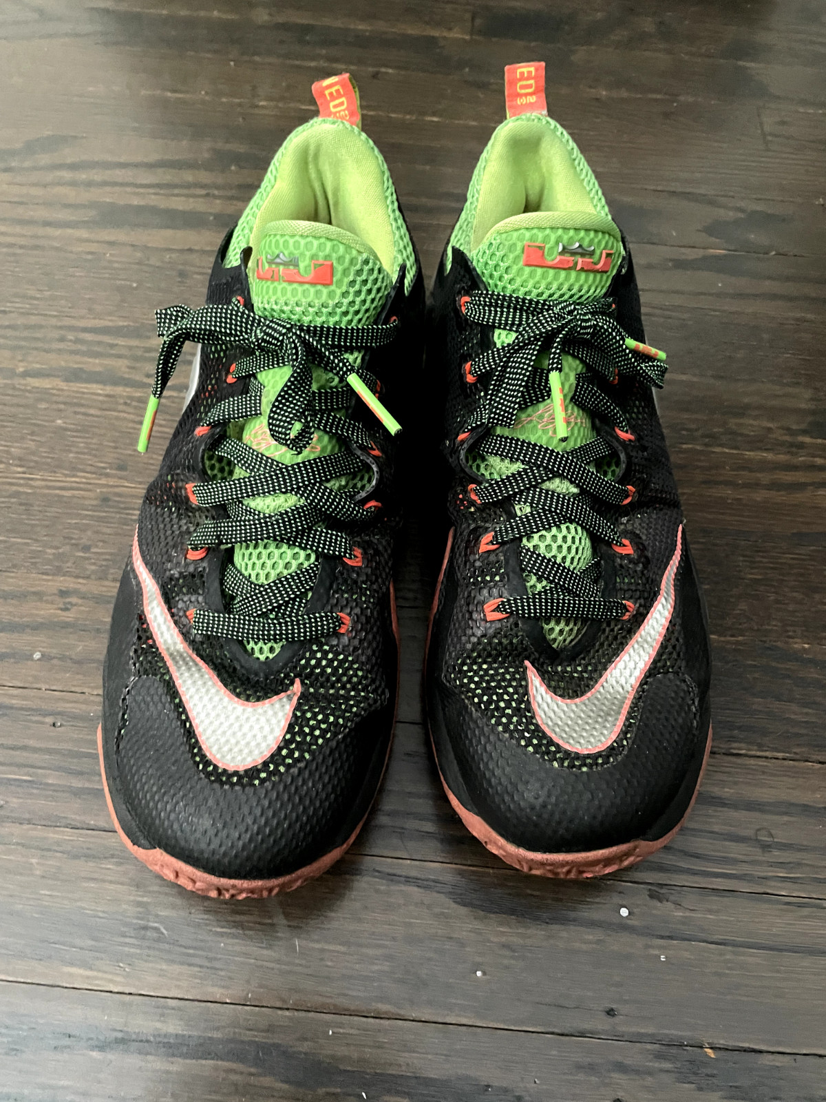 Men's Lebron James Nike Earned 23 Neon Athletic Shoes… - Gem