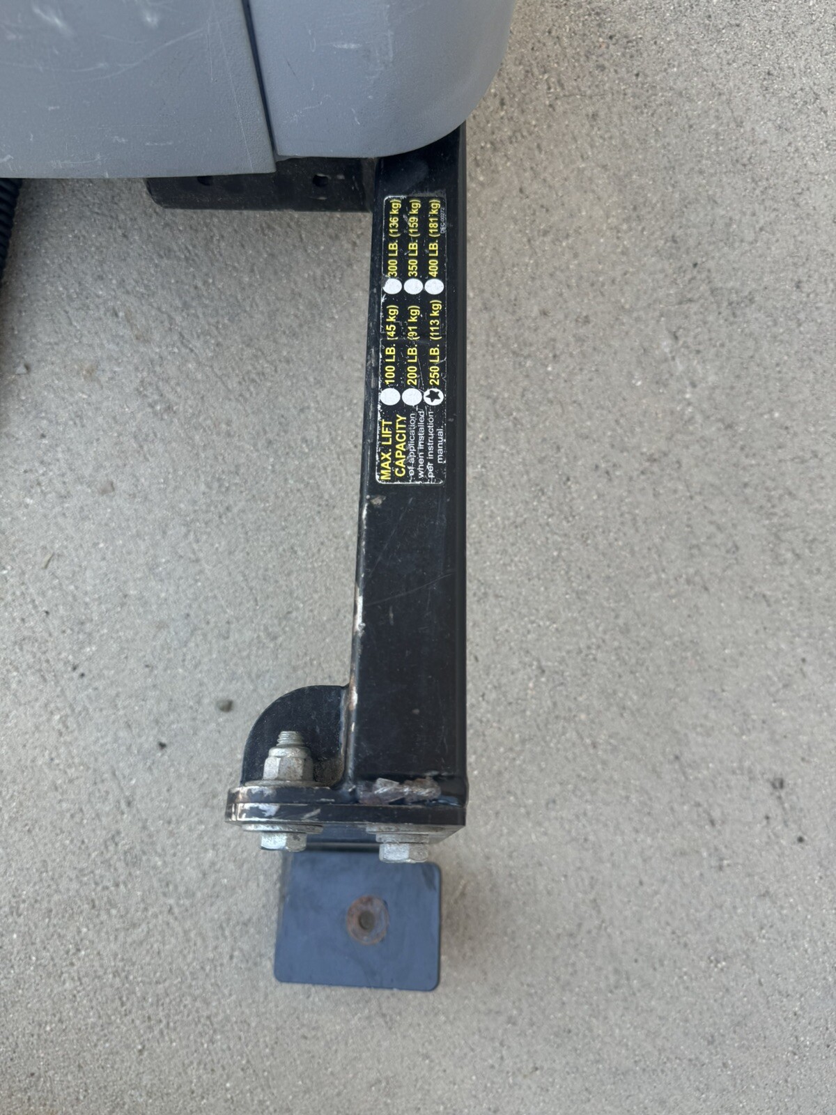 Bruno Curb-Sider VSL-602 Wheelchair Lift for Vehicle 1Owner WorksFine ...