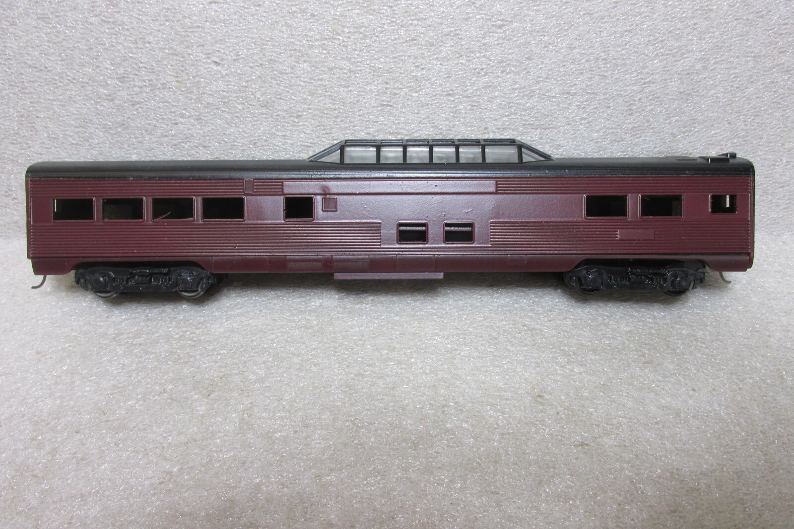 HO SCALE VISTA DOME PASSENGER COACH | eBay