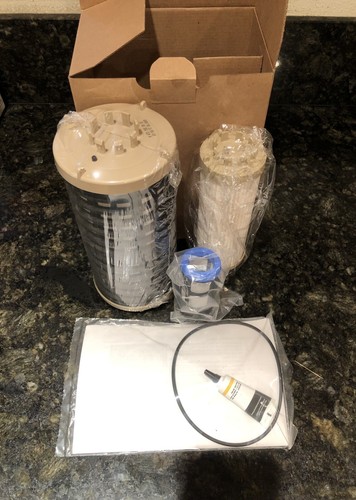 GENUINE UNOPENED DETROIT FUEL FILTER KIT A0000904251 KIT NEW **SEALED ...