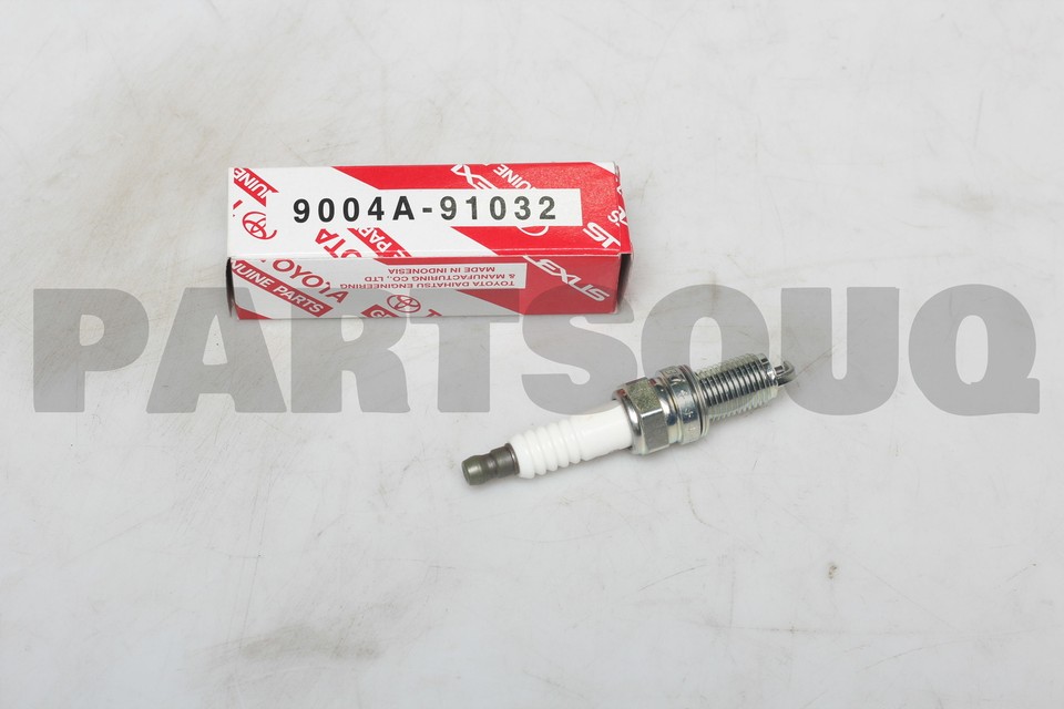 9004A91032 Genuine Toyota PLUG, SPARK 9004A-91032 | eBay