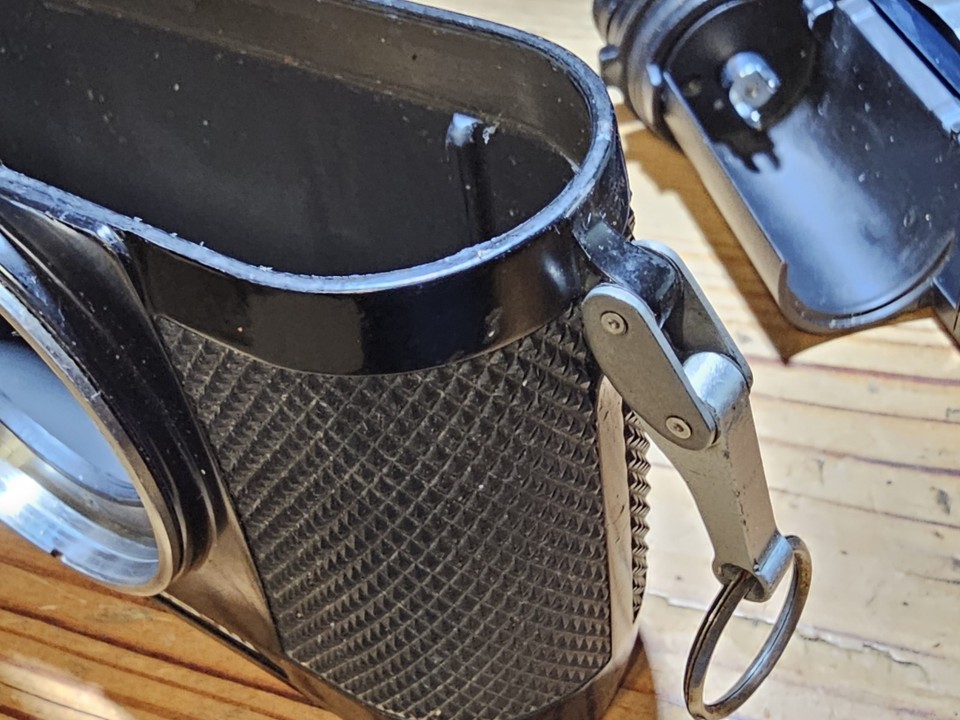 Nikon Nikonos III 3 Underwater 35mm Film Camera Nikkor 1.2 35mm Lens ...