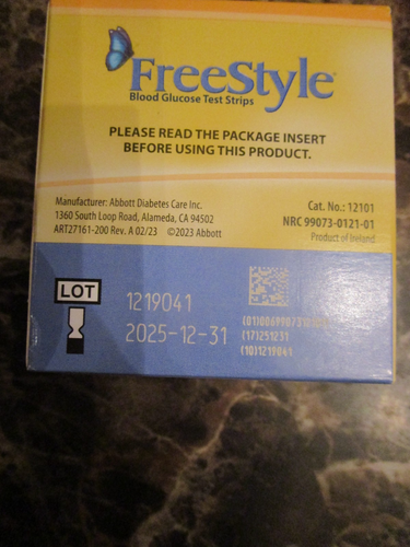 New Freestyle Diabetic Blood Glucose Test Strips 100 Count Exp Date 12 ...