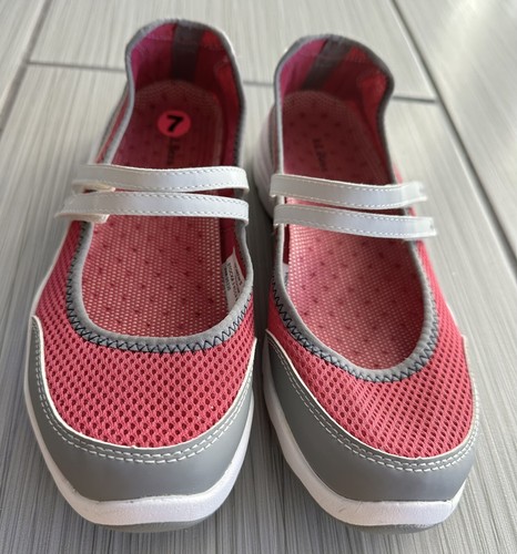 EUC L. L. LL Bean Back Cove Women 7 M Mary Jane Shoes Hook And Loop ...