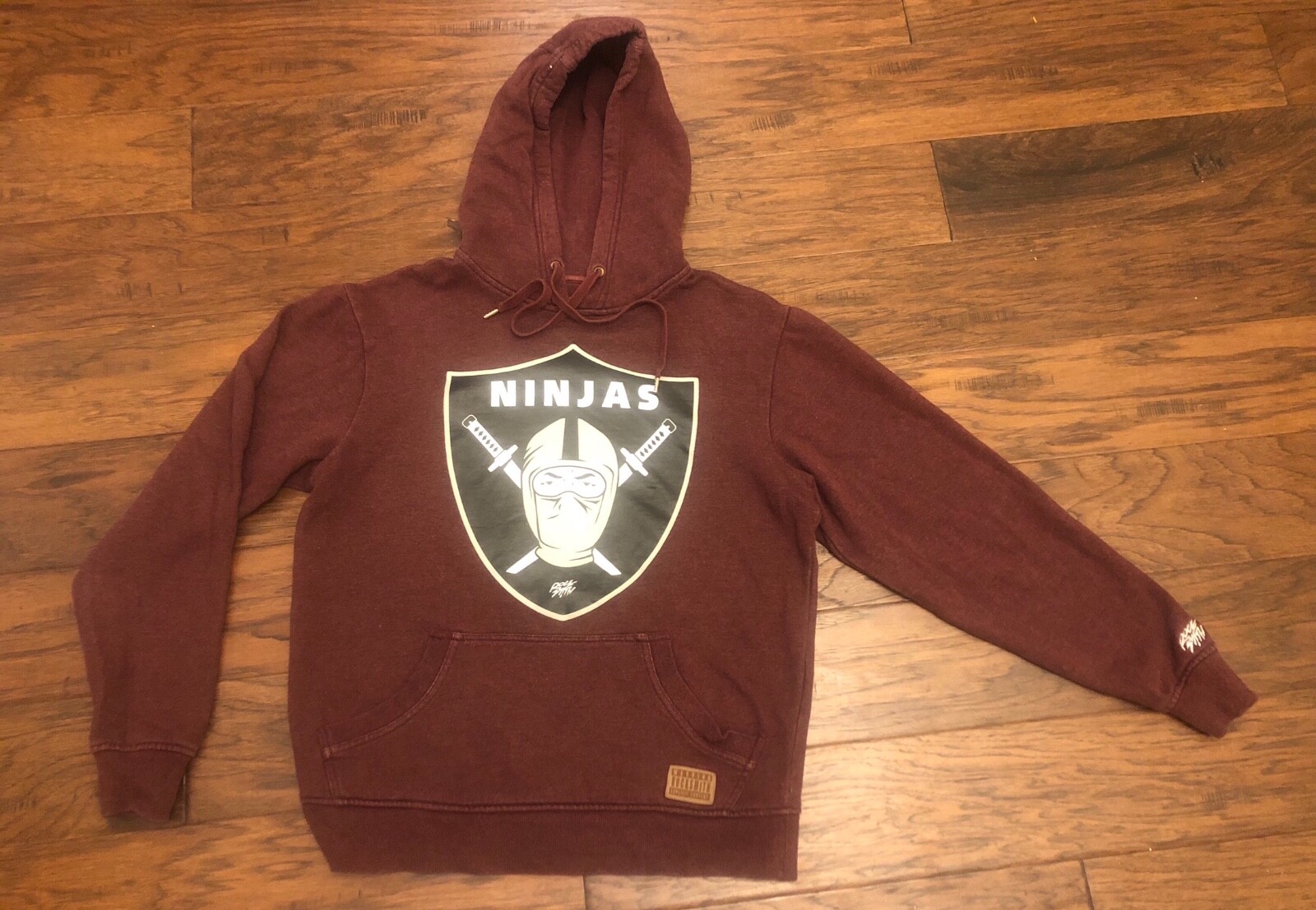 ROCKSMITH skateboarding NINJAS Hoodie~Men’s Size Small | eBay