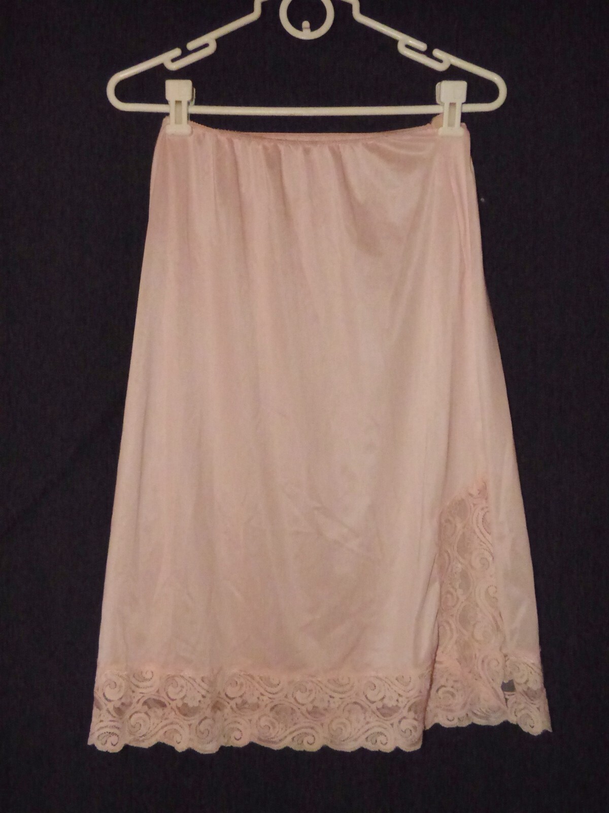 Vintage Womens J C Penny Pink Half Slip Made In Usa … Gem