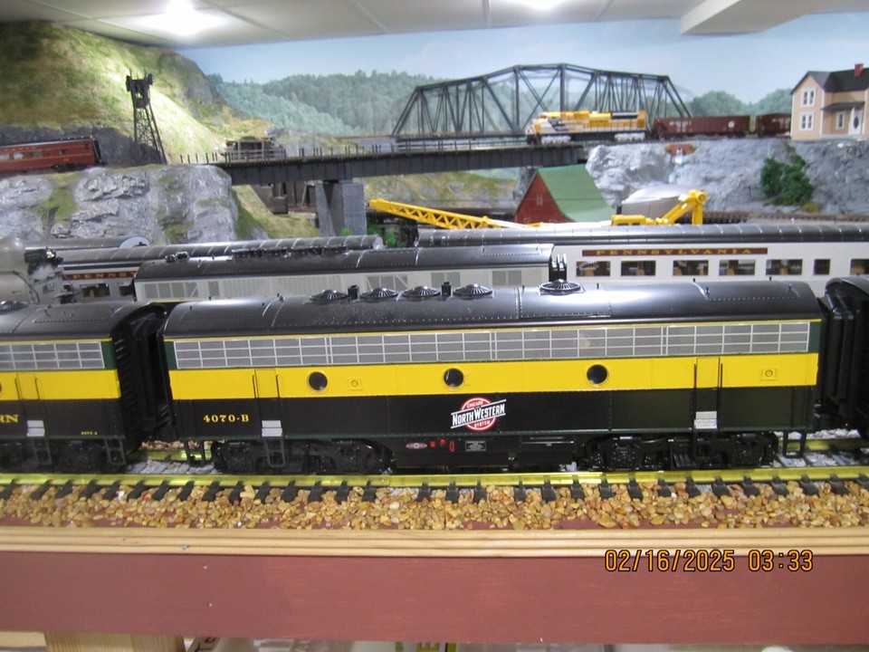 MTH RailKing 70-2041-1 One Gauge CN&W F-7 ABA units #4070 A, 4070B ...