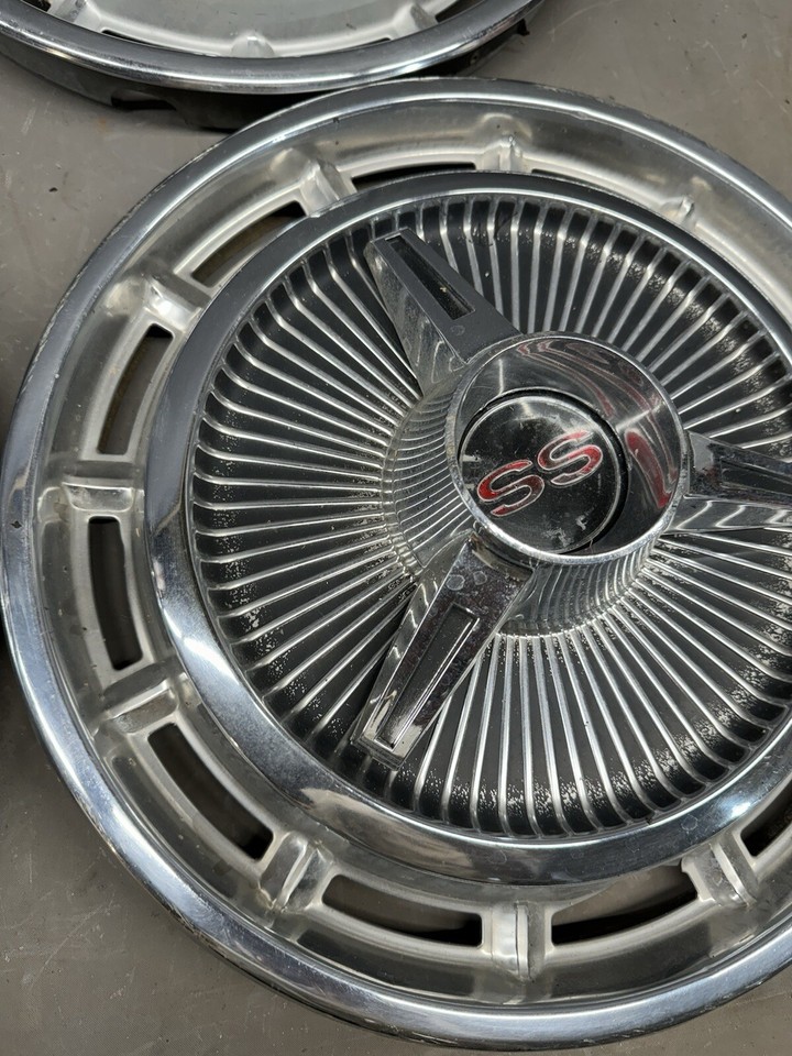 1965 1966 Chevy Impala SS Hubcaps 14" Wheel Covers Hub Caps Super Sport ...