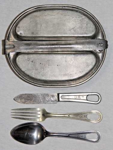 ORIGINAL EARLY WWII 1942 DATED PLATED STEEL MESS KIT WITH KNIFE, FORK ...