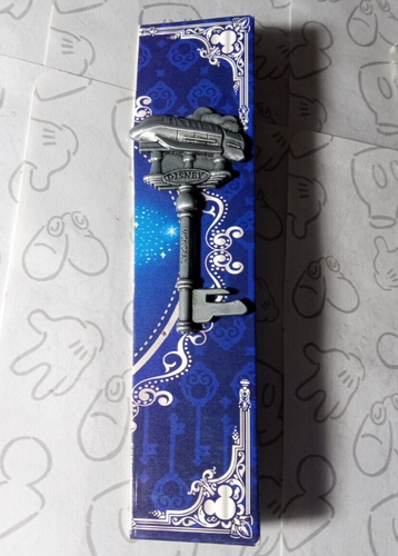 Monorail Your Key to the Magic Passholder WDW 2012 Disney Pin 88782 | eBay