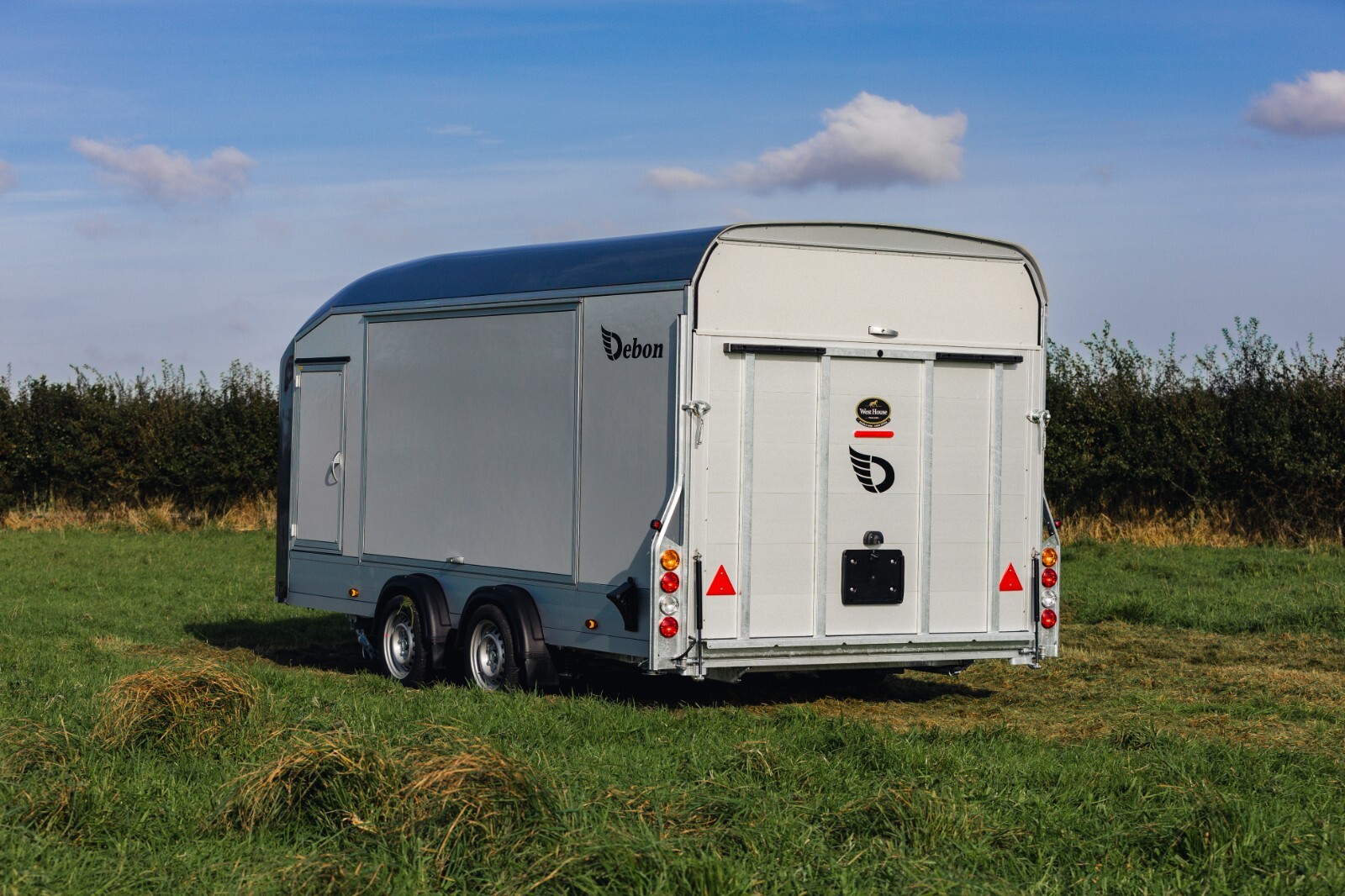 Debon C1000 enclosed car transporter - £10250 + VAT | eBay UK