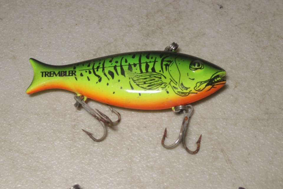 Lot of 7 Halco Trembler 4 Inch Lures | eBay