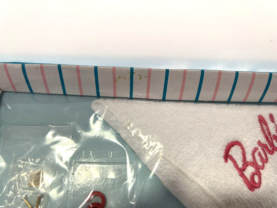 2011 Spring Break Barbie and Ken Convention Dolls & Exclusive Barbie ...