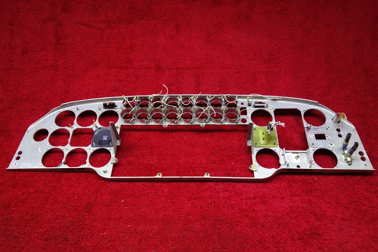 Beechcraft 65-A90 King Air Instrument Control Panel PN 50-324297 | eBay