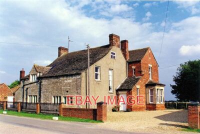 PHOTO MANOR FARM AT OBTHORPE NEAR BOURNE LINCOLNSHIRE OBTHORPE IS ...