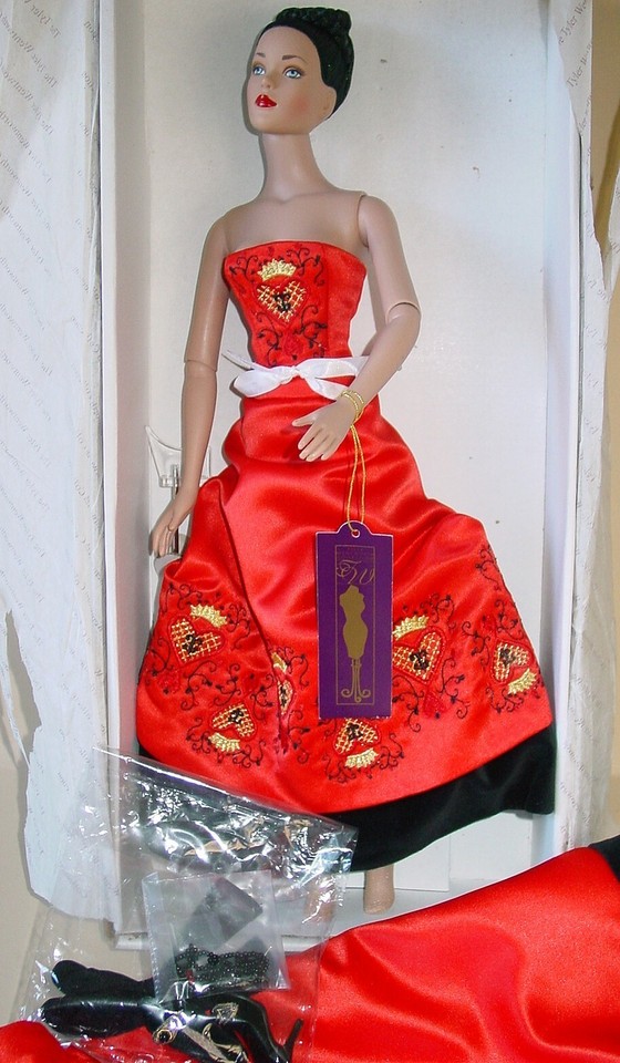 HTF ~ Tonner - 16" Tyler Wenthworth QUEEN OF HEARTS ~ CU Convention LE ...