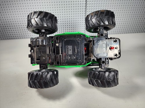 New Bright Monster Jam Grave Digger Truck 1:15 RC 9.6V No remote | eBay