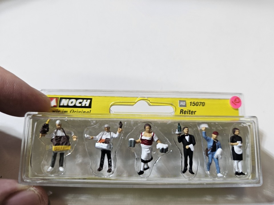 Noch Service Staff Figure Set 15070 HO Scale | eBay