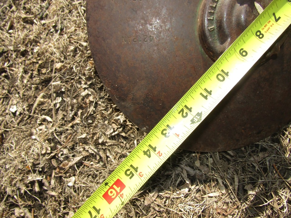 1 JOHN DEERE BARRING OFF CUT AWAY HIPPER HILLER DISC ASSEMBLY K350a | eBay