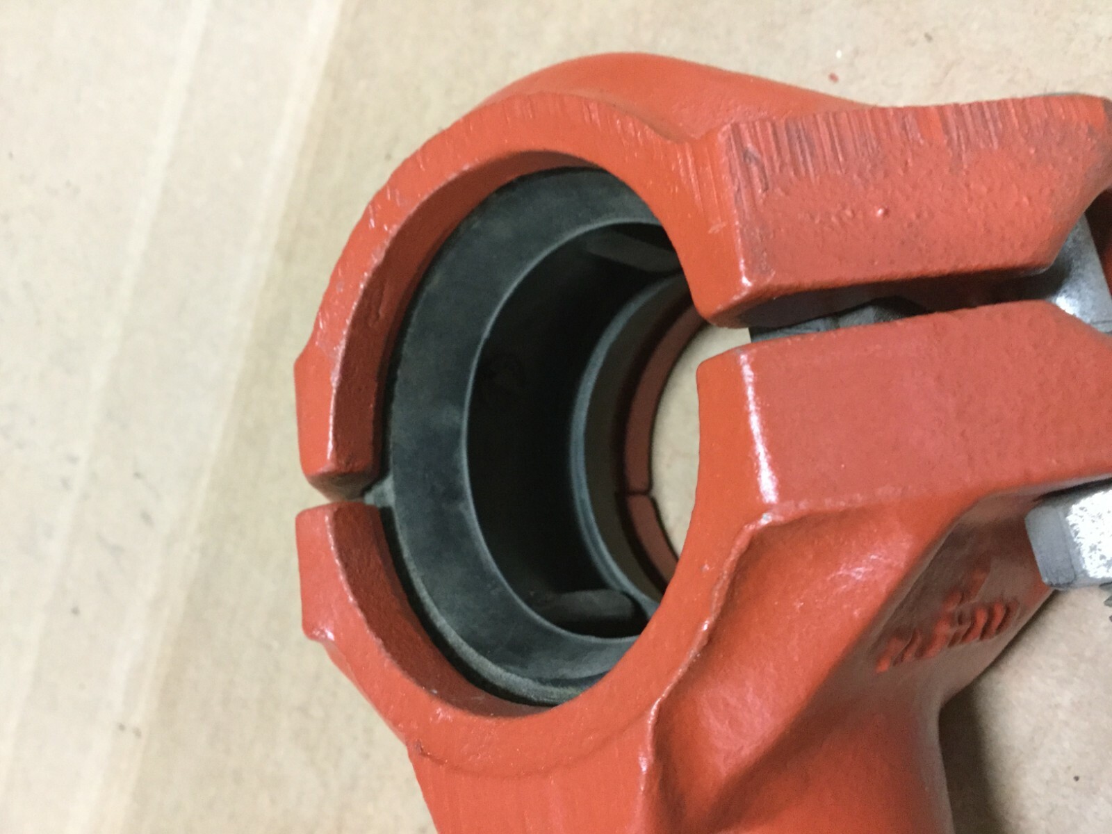 Victaulic Style 72 Outlet Coupling 2" Groove X 3/4" Female Threaded ...