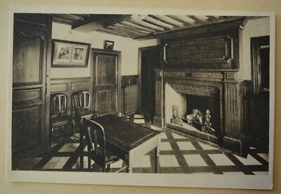 CPA " Cheminée où la Bienheureuse Thèrese enfant déposait ses souliers ...