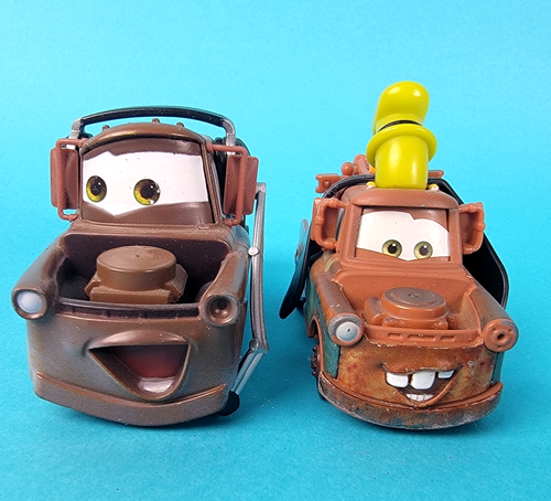 Disney Parks Cars Goofy Hat Mater 2010 1:55 Diecast Figure Pixar Tow ...