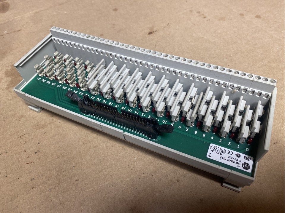 Allen Bradley 1492-IFM40F-F24-2 /A Digital Interface Module w/ Fuses ...