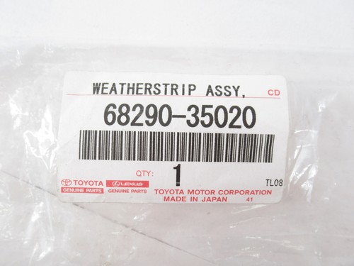 Genuine OEM Toyota 68290-35020 Lift Gate Belt Molding Weatherstrip 96 ...
