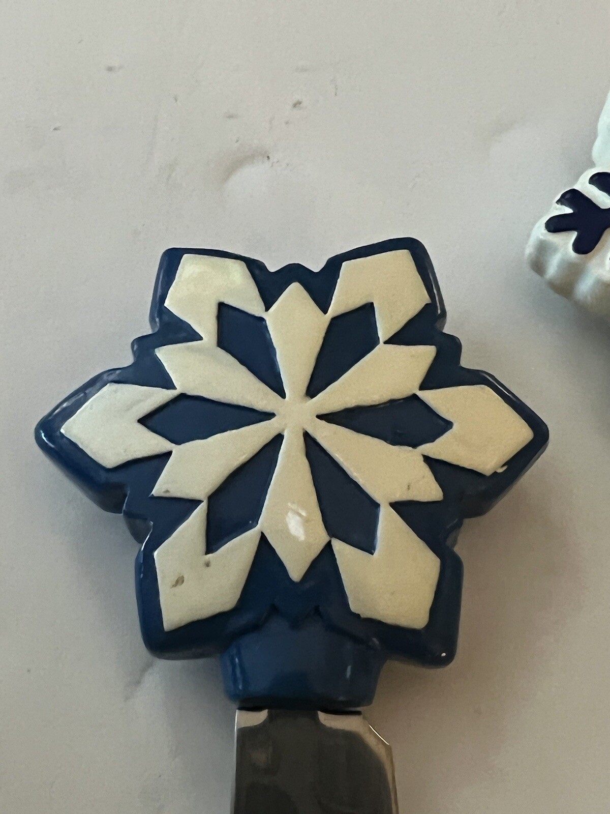 Set Of 2 Snowflake Cheese Knives Spreaders Holiday Christmas | eBay