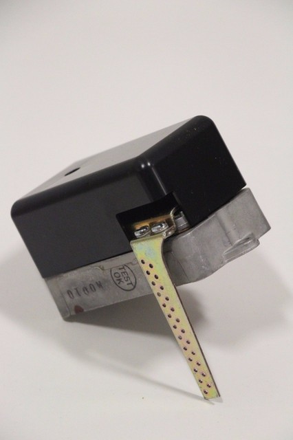 Johnson Controls V-9502-16 Valve Positioner Kit for sale online | eBay